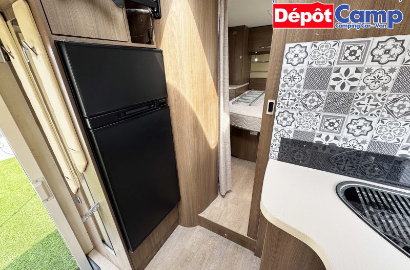 Camping-car profilé RAPIDO LE RANDONNEUR 7099C – Dépôt Camp