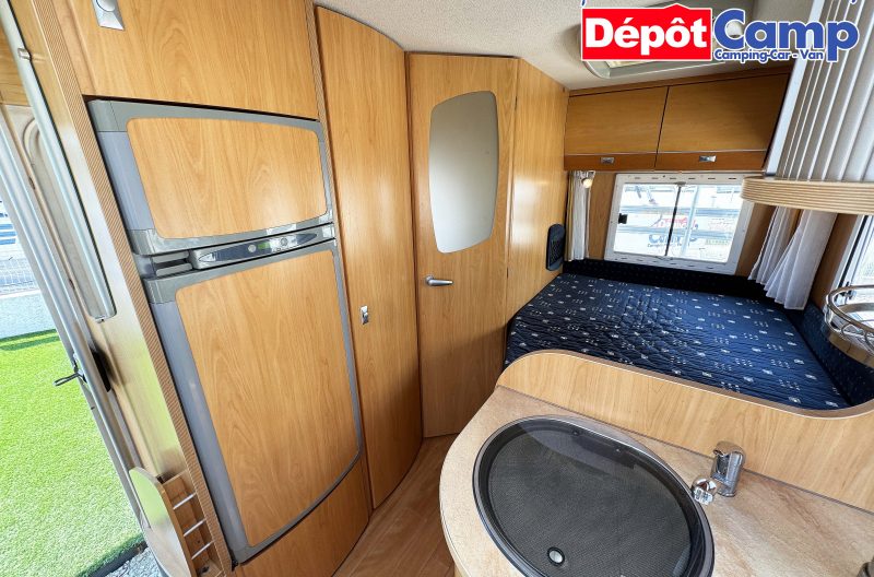 Camping-car profilé RAPIDO LE RANDONNEUR 7099C – Dépôt Camp