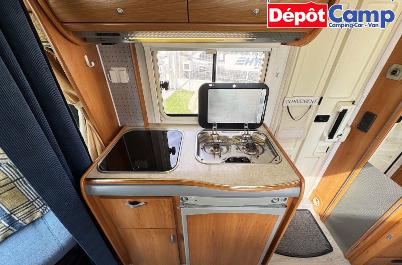 Camping-car profilé RAPIDO LE RANDONNEUR 7099C – Dépôt Camp